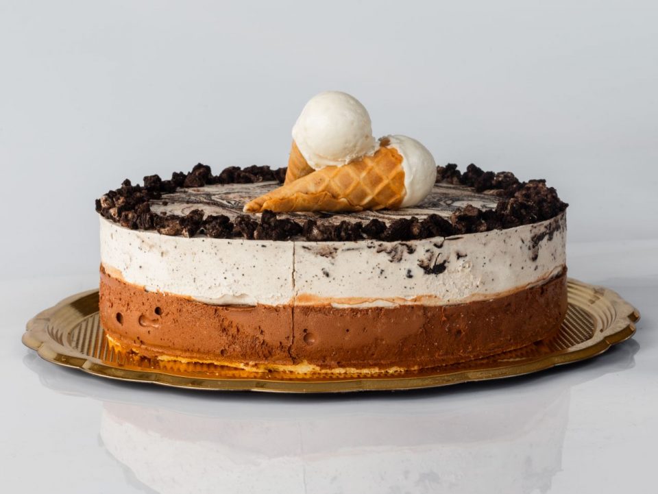 Custom Ice Cream Cake – Archers Ice Cream